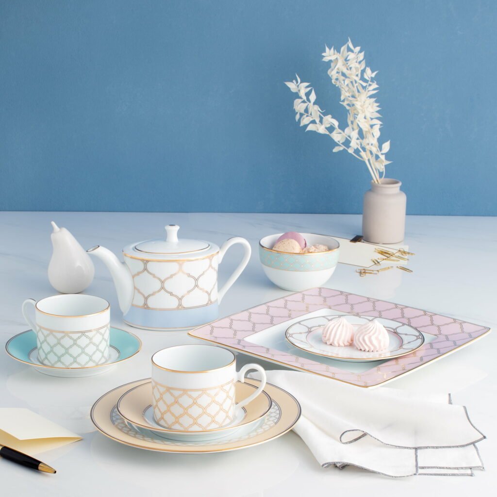 Noritake Tea Cup With Saucer - Eternal Palace Mint - Artelia